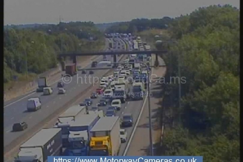Miles of delays on M25 due to military vehicle