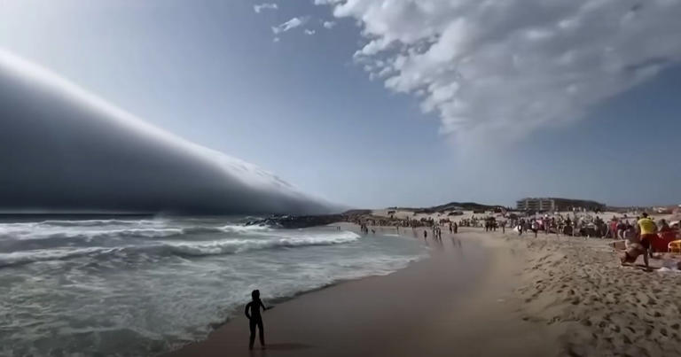 Beachgoers Startled by Rare Cloud That Looks Exactly Like a Giant Tsunami Wave