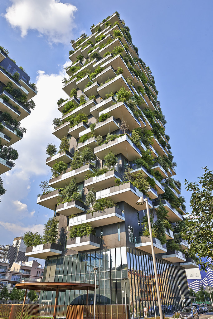 7 Cities With Futuristic Green Architecture