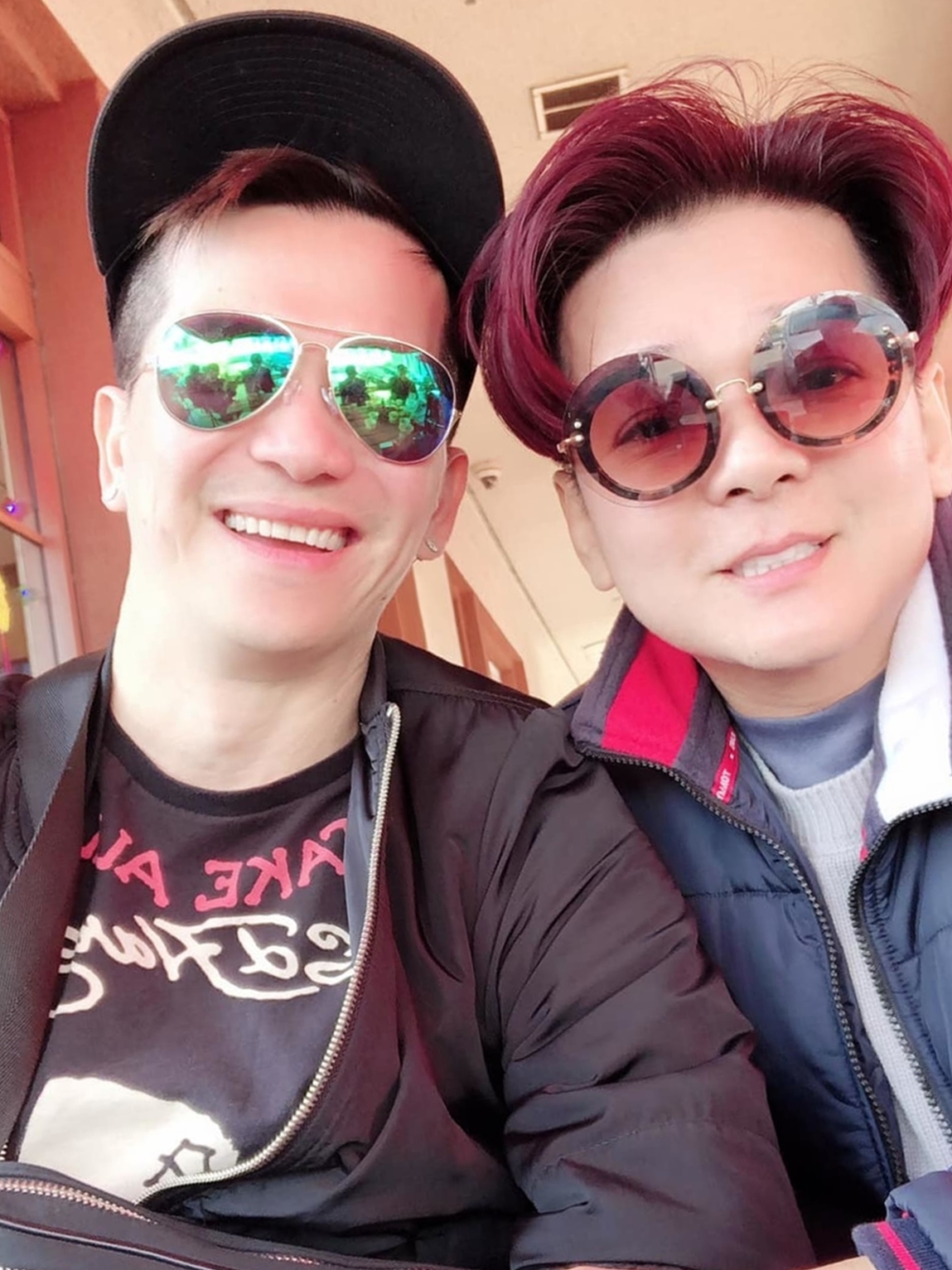 Vân Trường 'Chân tình' sống độc thân tuổi 56, làm thợ hớt tóc ở Mỹ