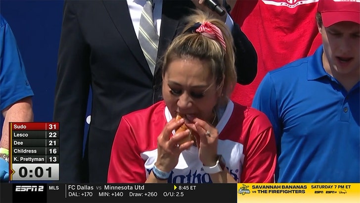 Joey Chestnut Wins In Hot Dog Contest Return, Downs 70.5 Wieners on ...