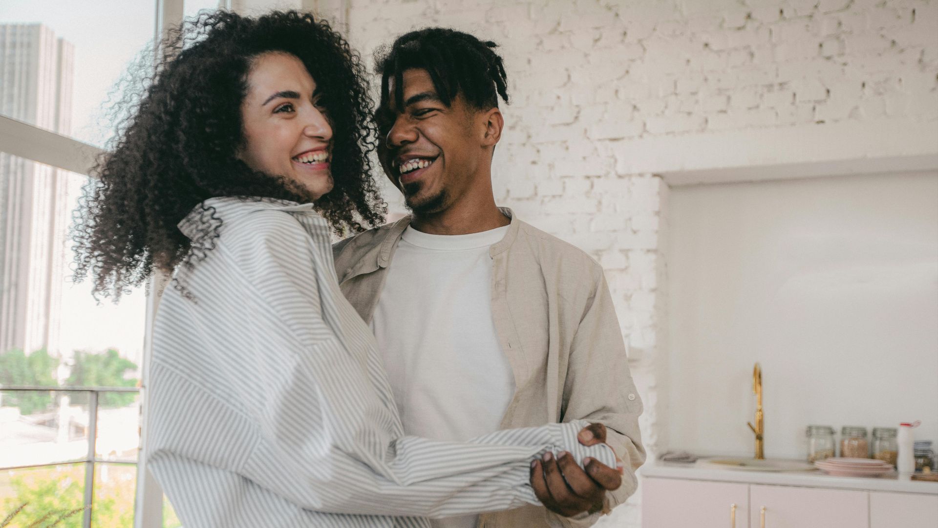 20 Fun Hobbies Couples Can Do Together