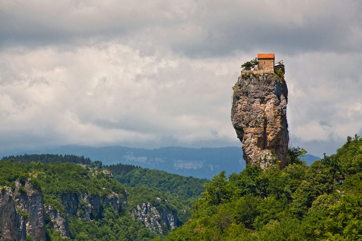 20 Most Dangerous Places in the World: From Hell’s Door To Snake Island