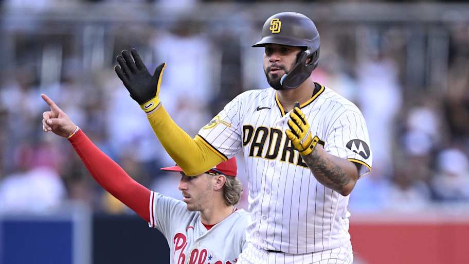 Padres Targeting Catcher at Trade Deadline, Could Bring Back All-Star
