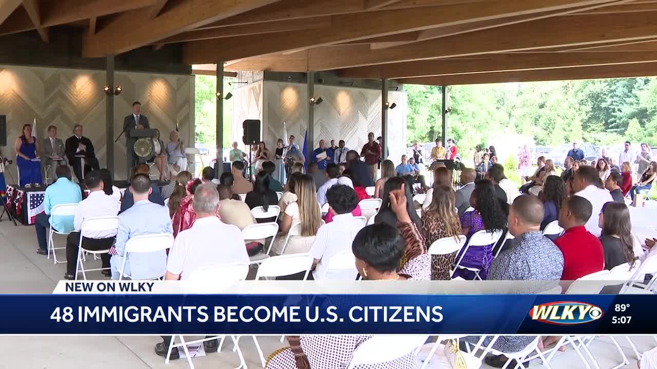 48 people representing 21 different nationalities become US citizens in ...