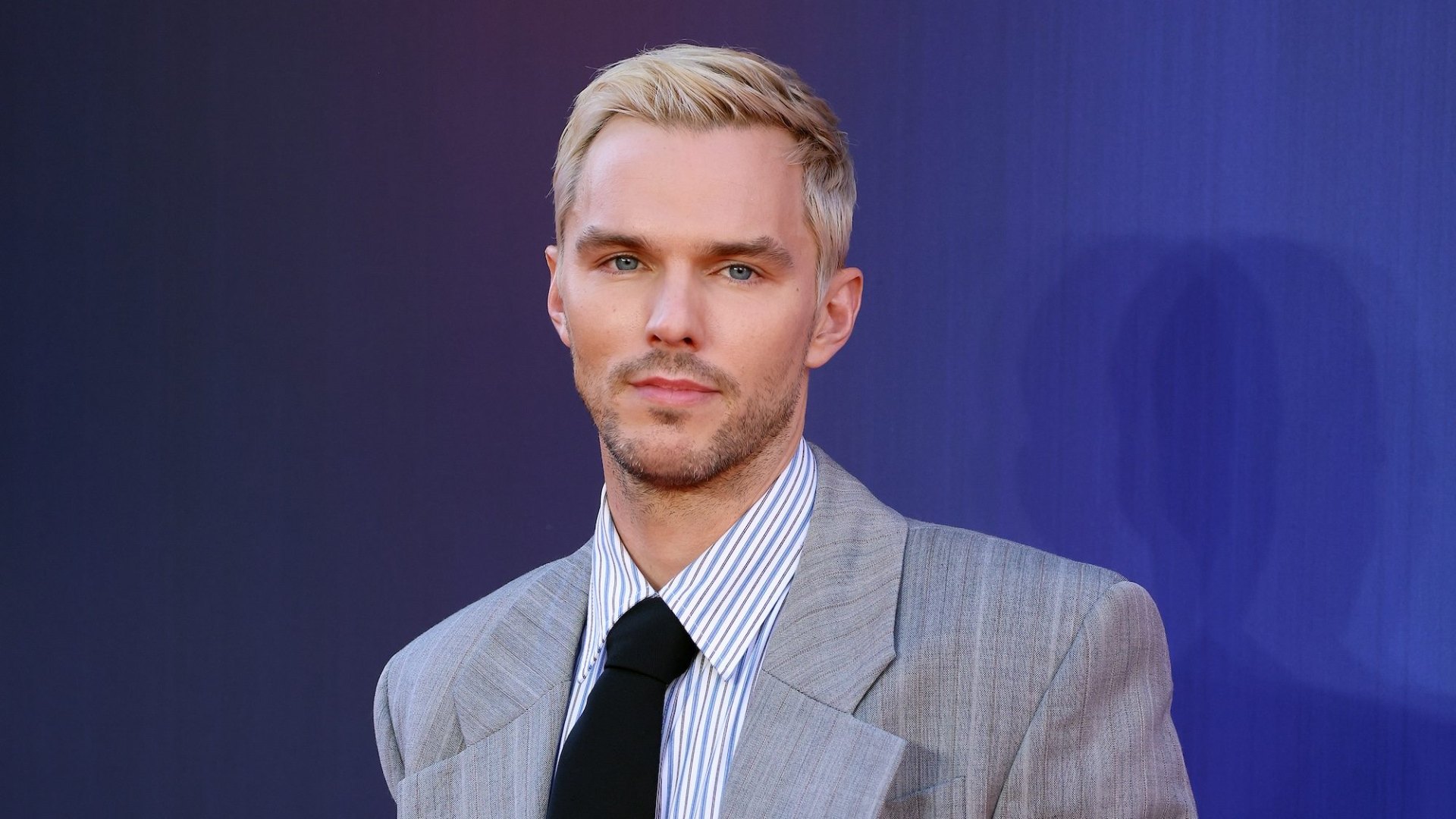 Nicholas Hoult Fans Go Wild as He Debuts New Blonde Hair: Photos