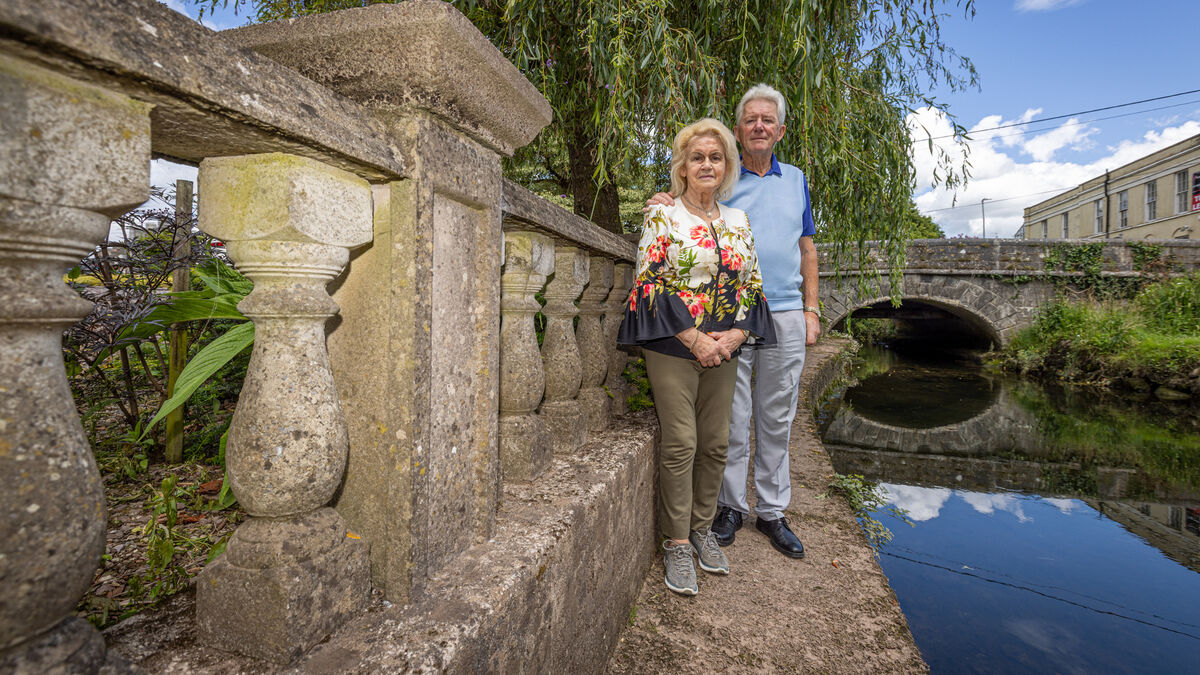 Midleton residents fear repeat flooding as storm protection barriers ...