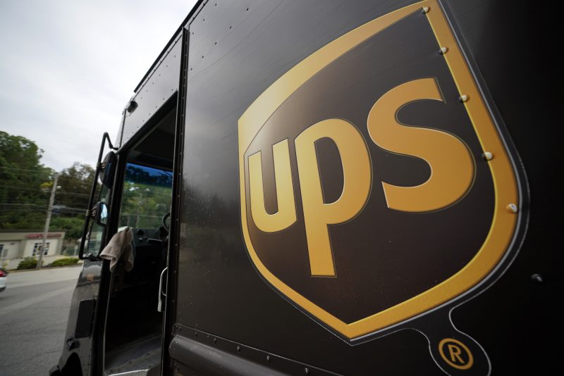 UPS to offer buyouts to unionized drivers for first time