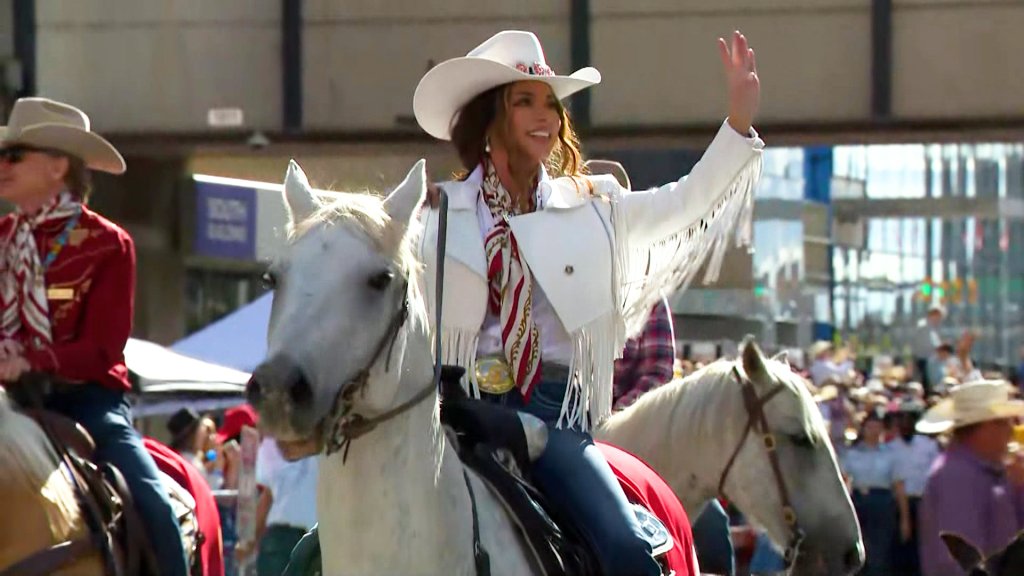 Shania Twain leads 2025 Calgary Stampede Parade