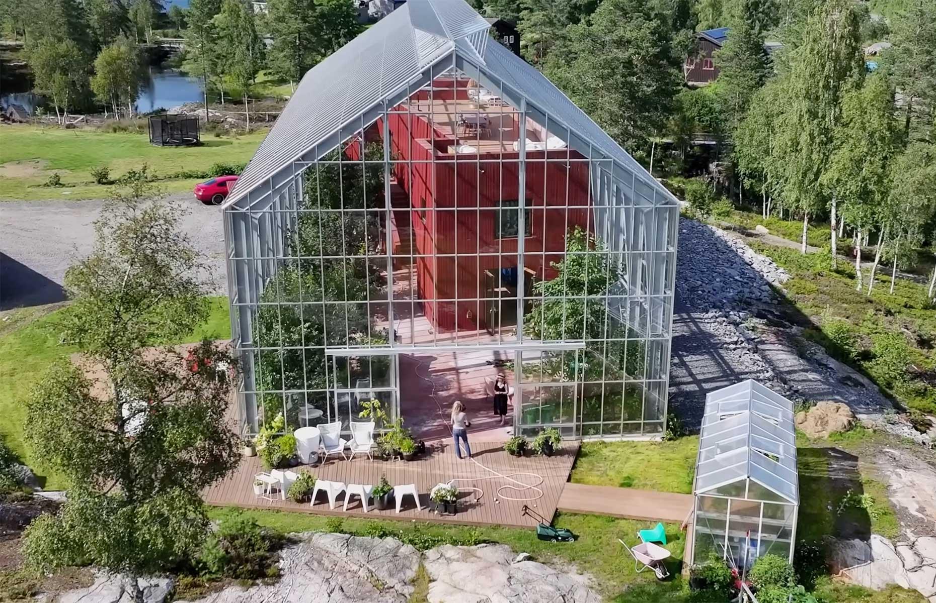 Step inside an architect's spectacular greenhouse home (that comes with ...