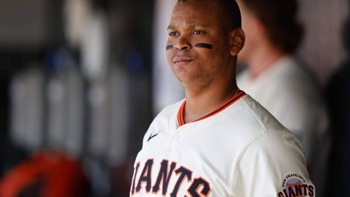 MLB: Rafael Devers to Debut in a New Position with the Giants, a Role ...