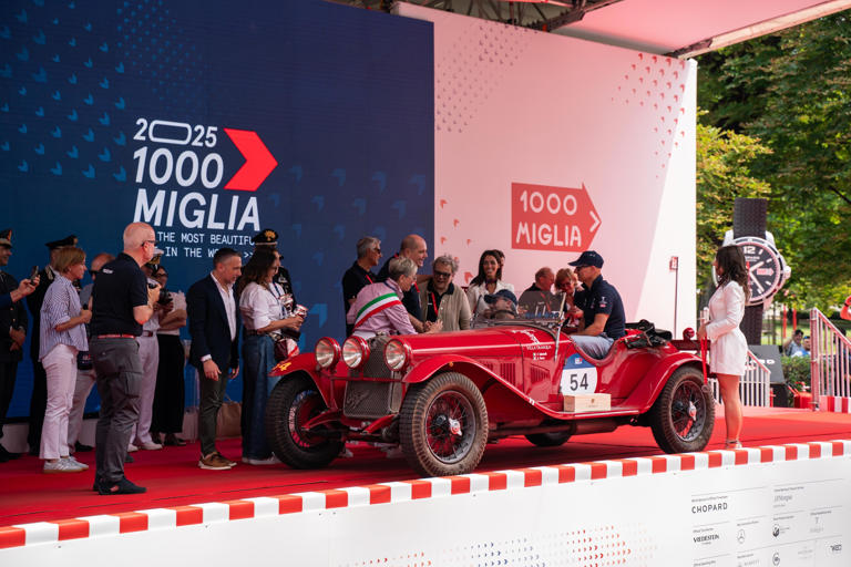 Mille Miglia storica 2025, la vittoria finale ai bresciani Andrea Vesco ...