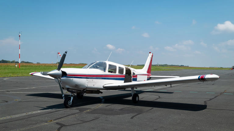 Why Single-Engine Propeller Planes Have Slightly Angled Engines