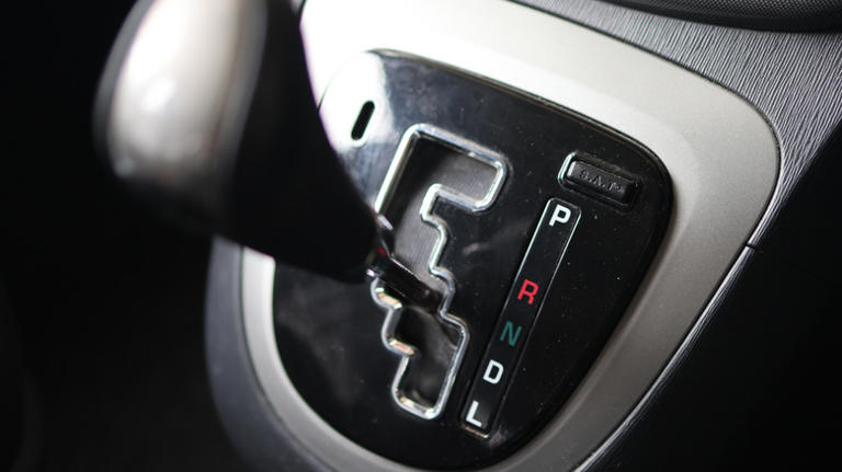 5 Mistakes You Need To Stop Making If Your Car Has An Automatic ...