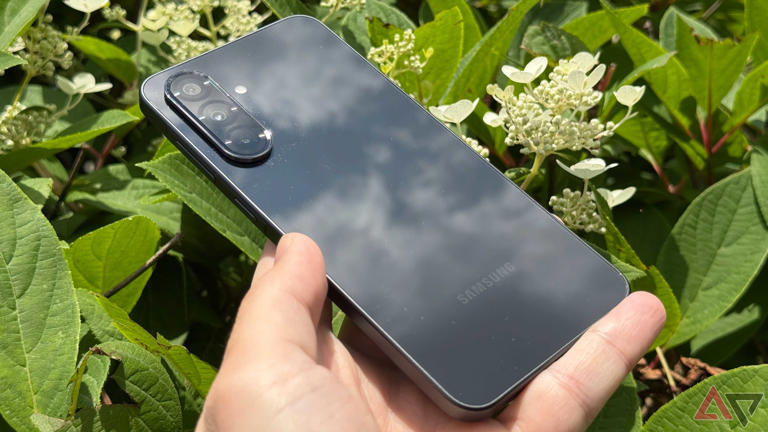 Samsung Galaxy S26 pricing rumor brings rare good news