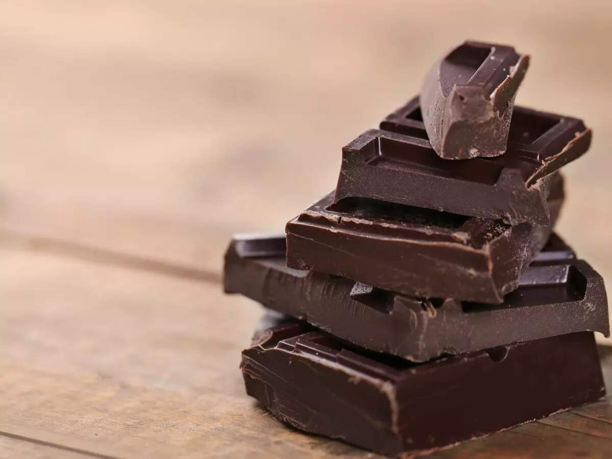 5 Reasons to add dark chocolate to the daily diet