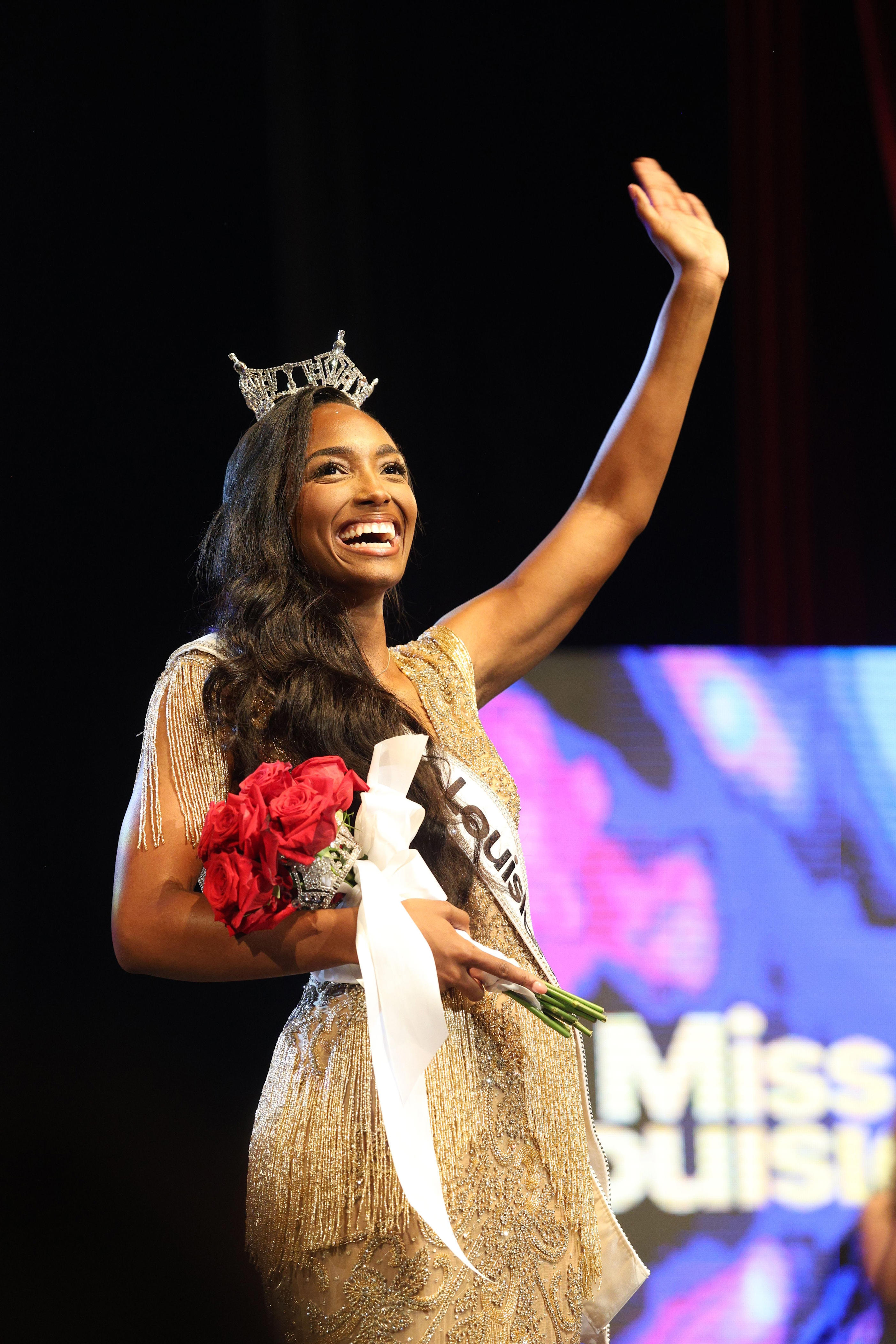 Miss Cane River, Gabrelle McLeod, crowned Miss Louisiana