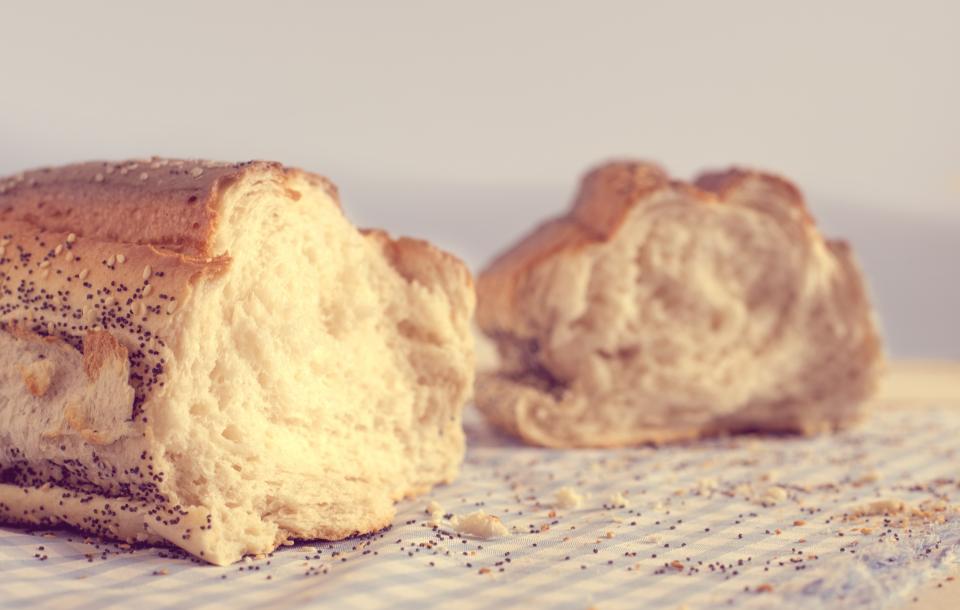 How white bread can affect your body if you eat it every day