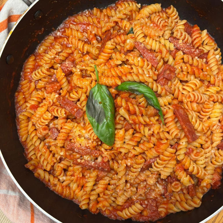 Easy to make at home Italian pasta all'amatriciana recipe