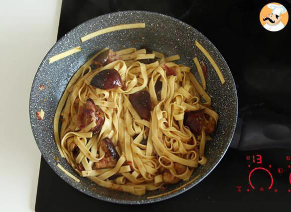 Pasta med fikon och pancetta
