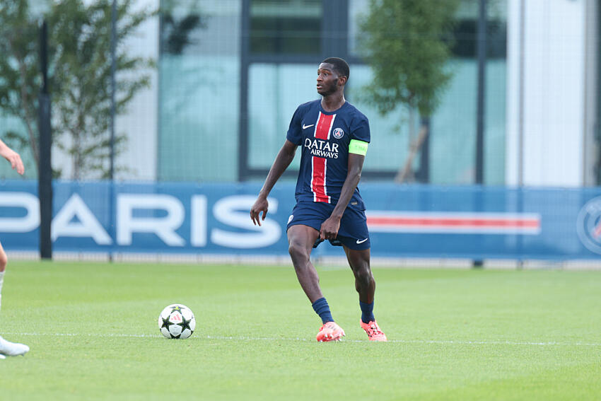 Official – Midfielder leaves PSG for Belgium!