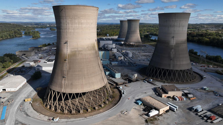 U.S. nuclear safety boss fired by Trump