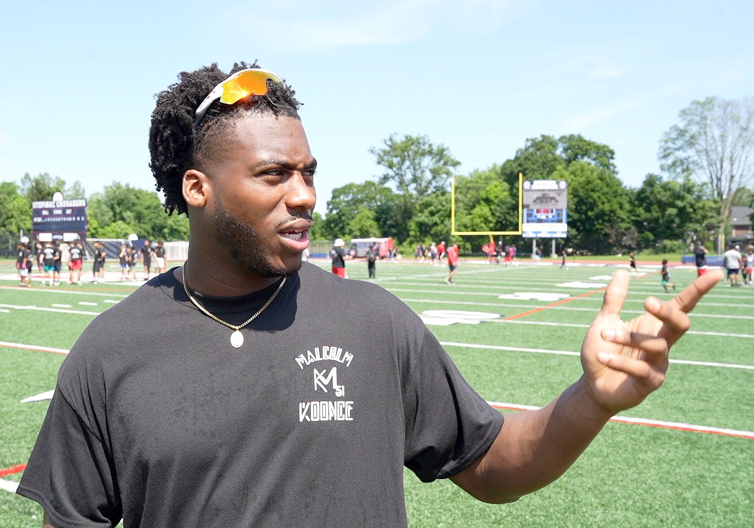 Malcolm Koonce, Las Vegas Raiders' defensive end, pauses comeback push ...