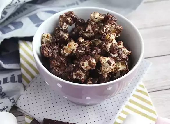 Chocolade popcorn en marshmallow