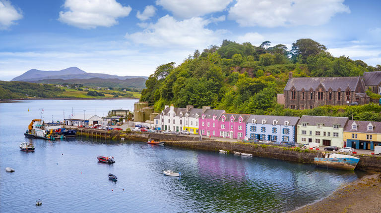 Scotland's Isle Of Skye Coastal Village Is A Quirky Island Charmer With ...