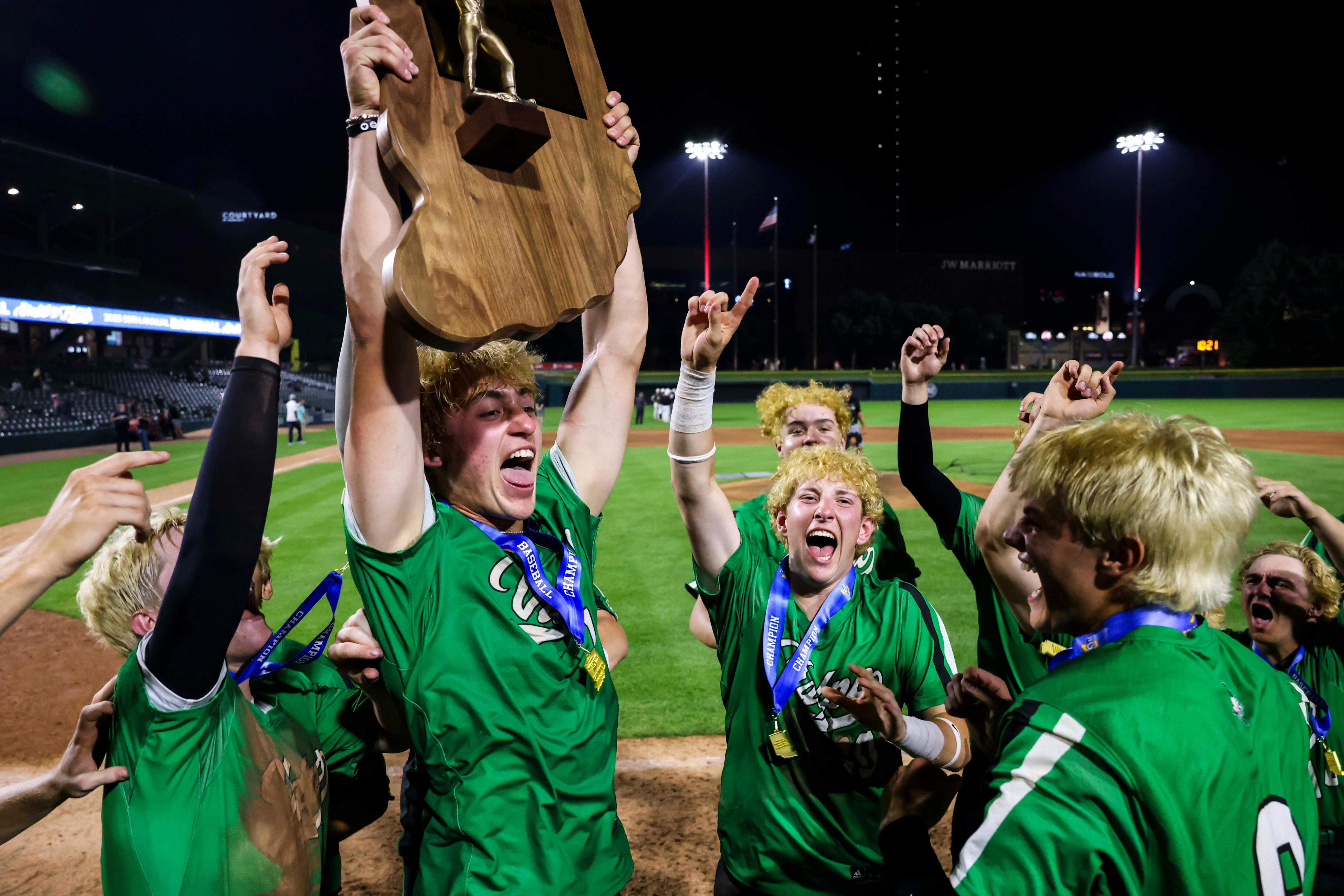 State champs, Division I recruits, draft hopefuls: Vote for IHSAA ...