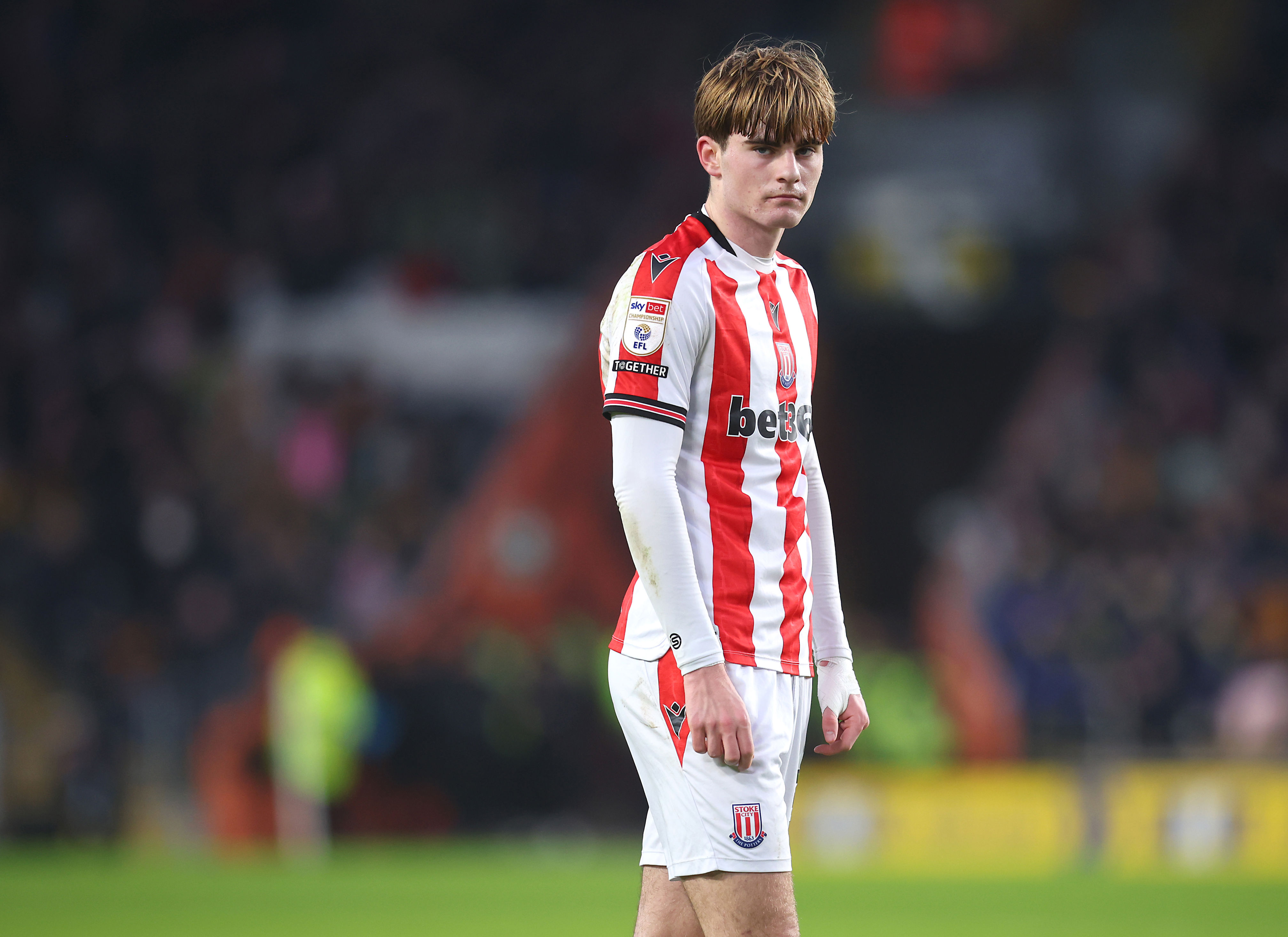 Blackpool rivals plot £2.5m Championship raid as Peterborough United ...