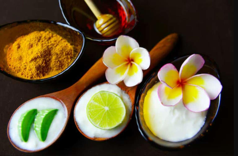 8 Powerful Remedies To Remove Tan And Get Glowing Skin Naturally