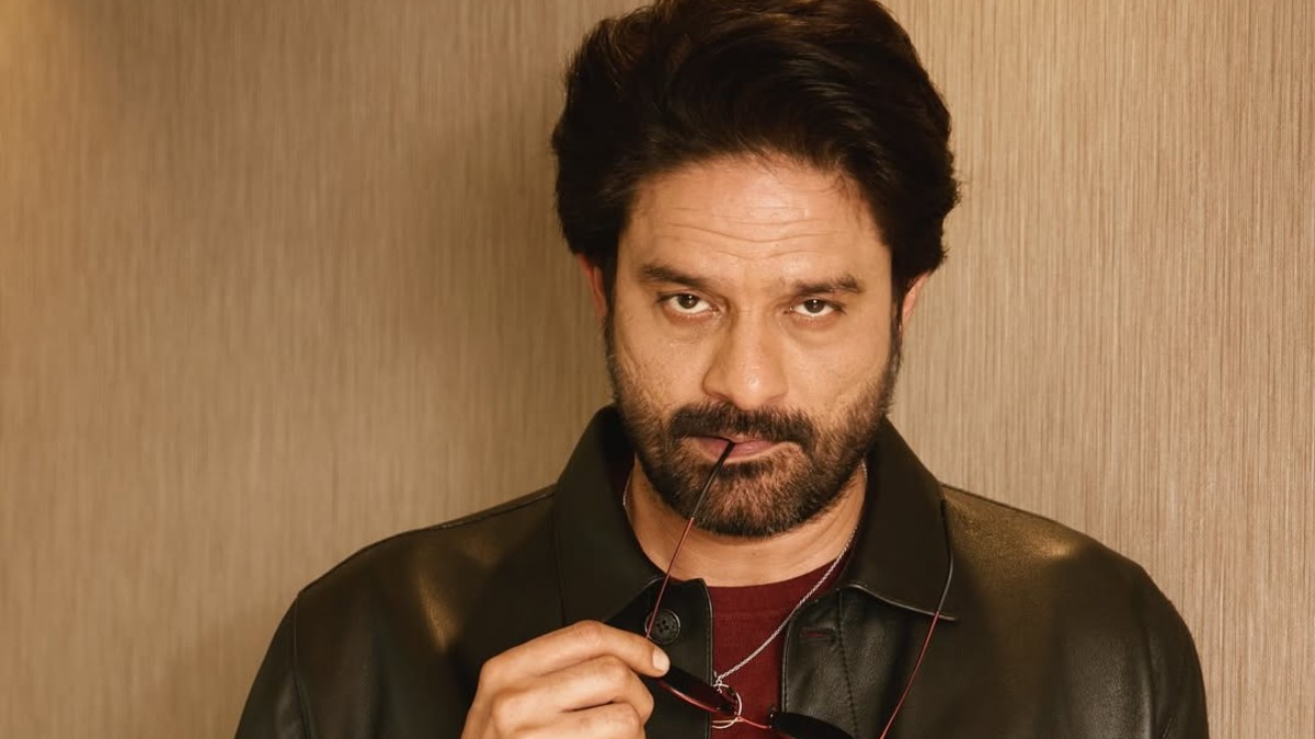 'Khan Saab Being Khan Saab': Jaideep Ahlawat Reveals How SRK Got Him ...