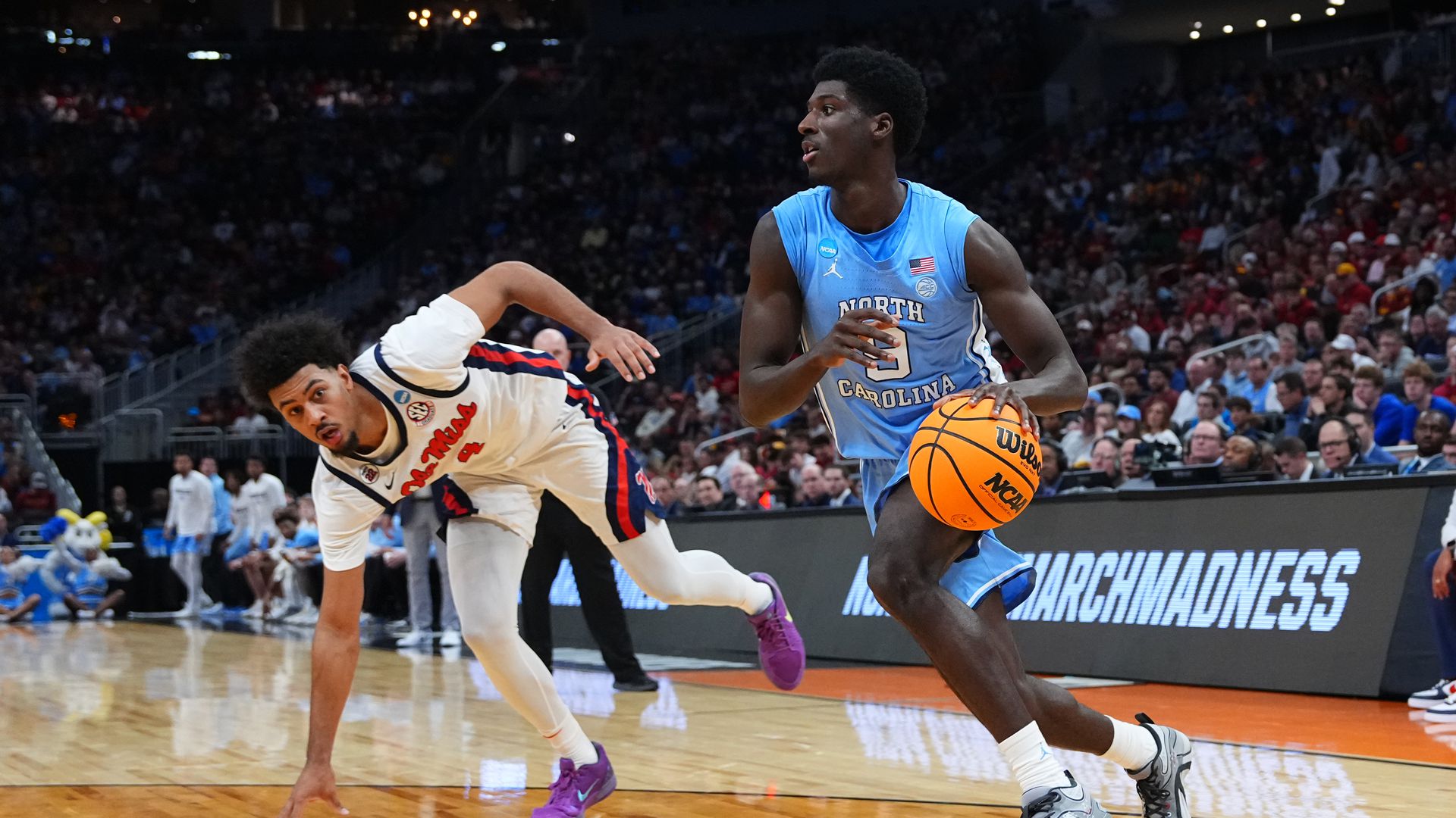 Drake Powell is a late-round first-round pick in ESPN’s latest NBA mock ...