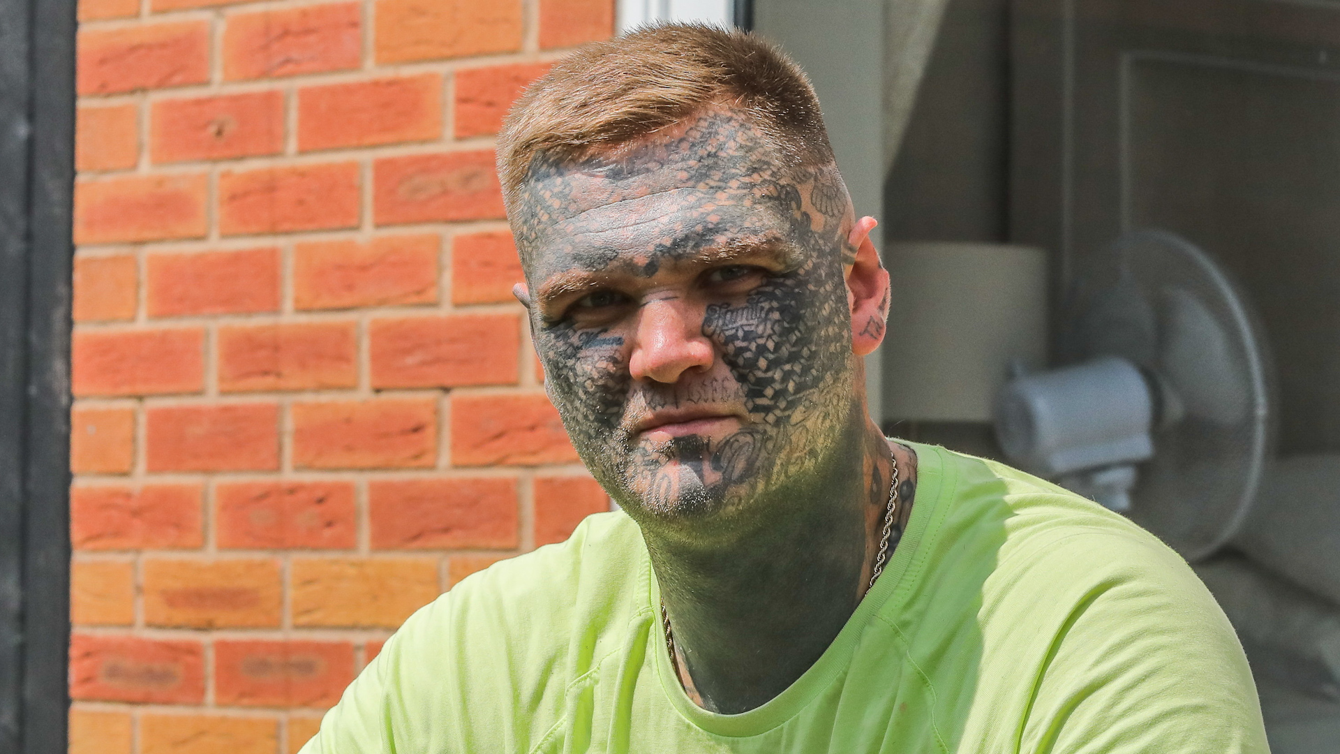 Brit 'devastated' after being kicked out of Dubai for having face tattoos