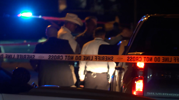 Man shoots deputy in standoff after shooting, killing parents, HCSO says