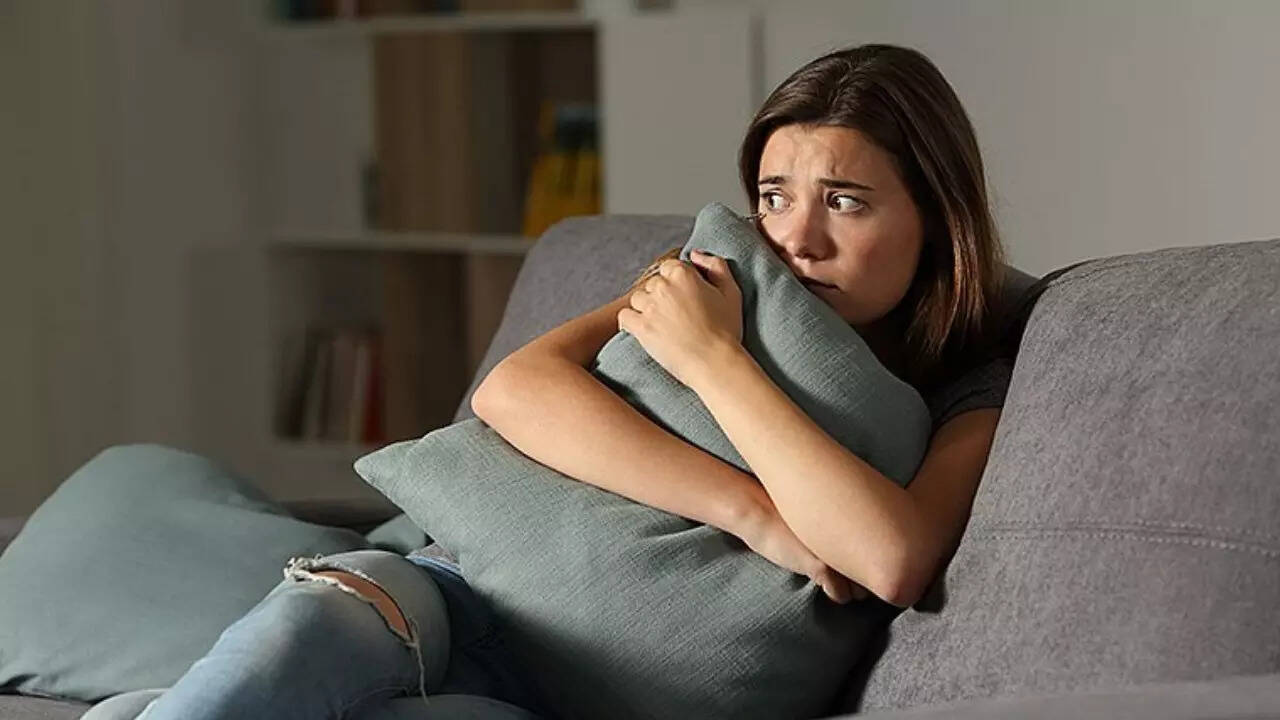 Did you know that human beings are born with these two innate fears?
