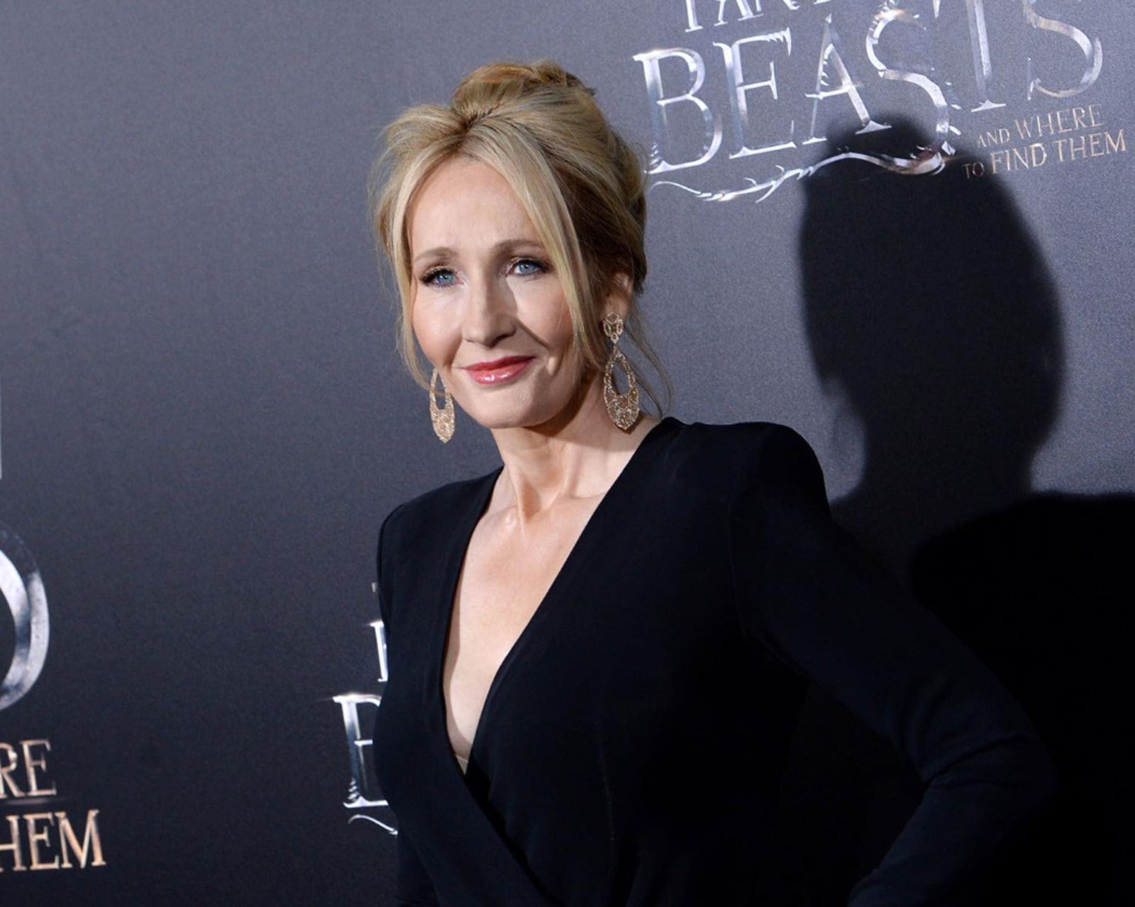 J.K. Rowling hyllar nya “Harry Potter”-serien: “Så, så, SÅ bra!”