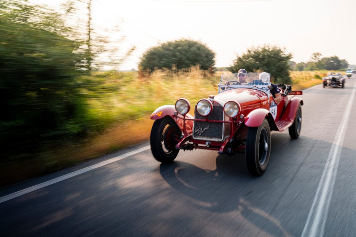 1000 Miglia 2025: Vesco e Salvinelli conquistano il sesto trionfo ...