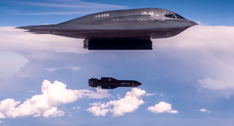 The 'unstoppable' US stealth bombers that dropped 30,000-pound 'bunker ...