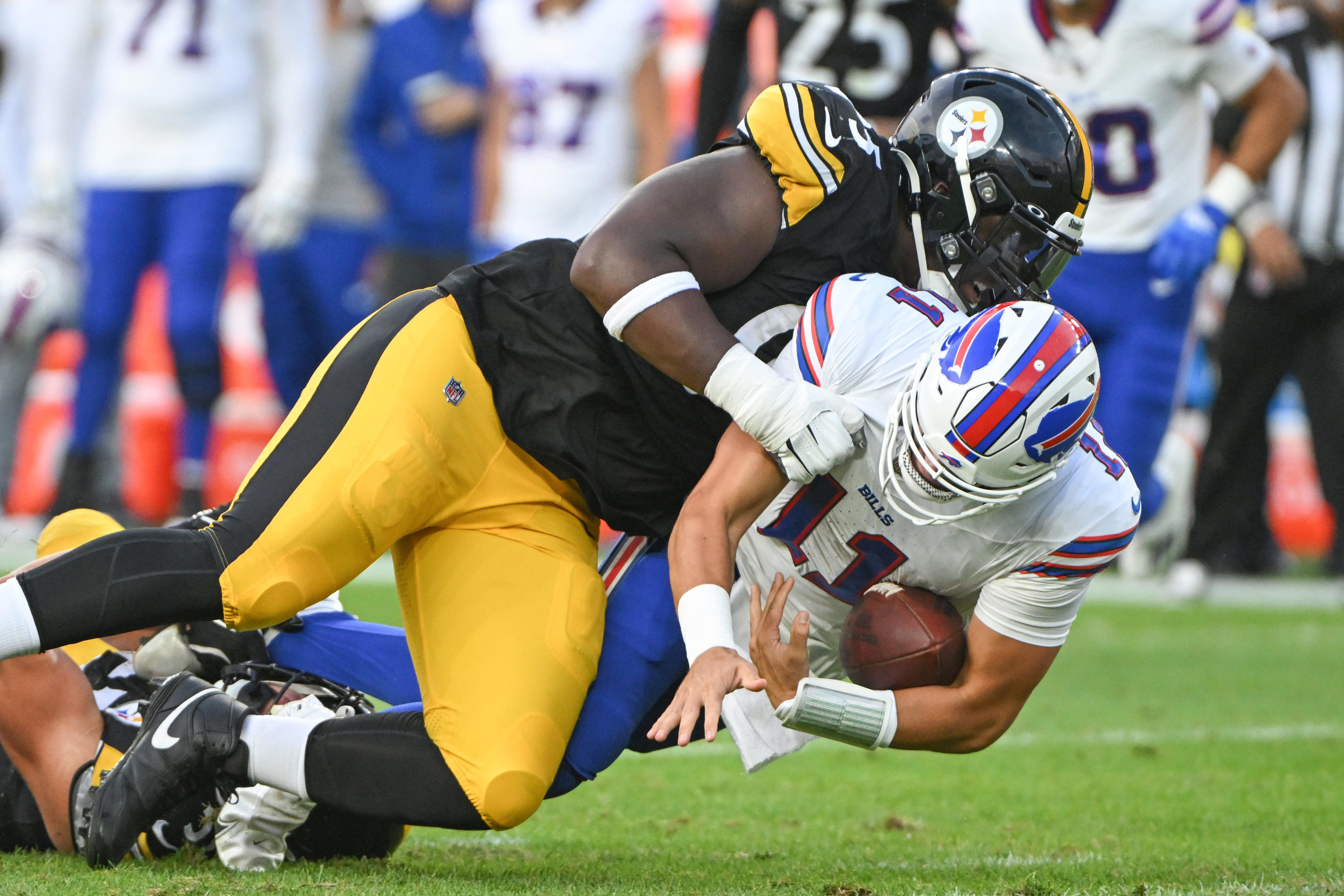 3 Steelers defenders primed for breakout season in 2025