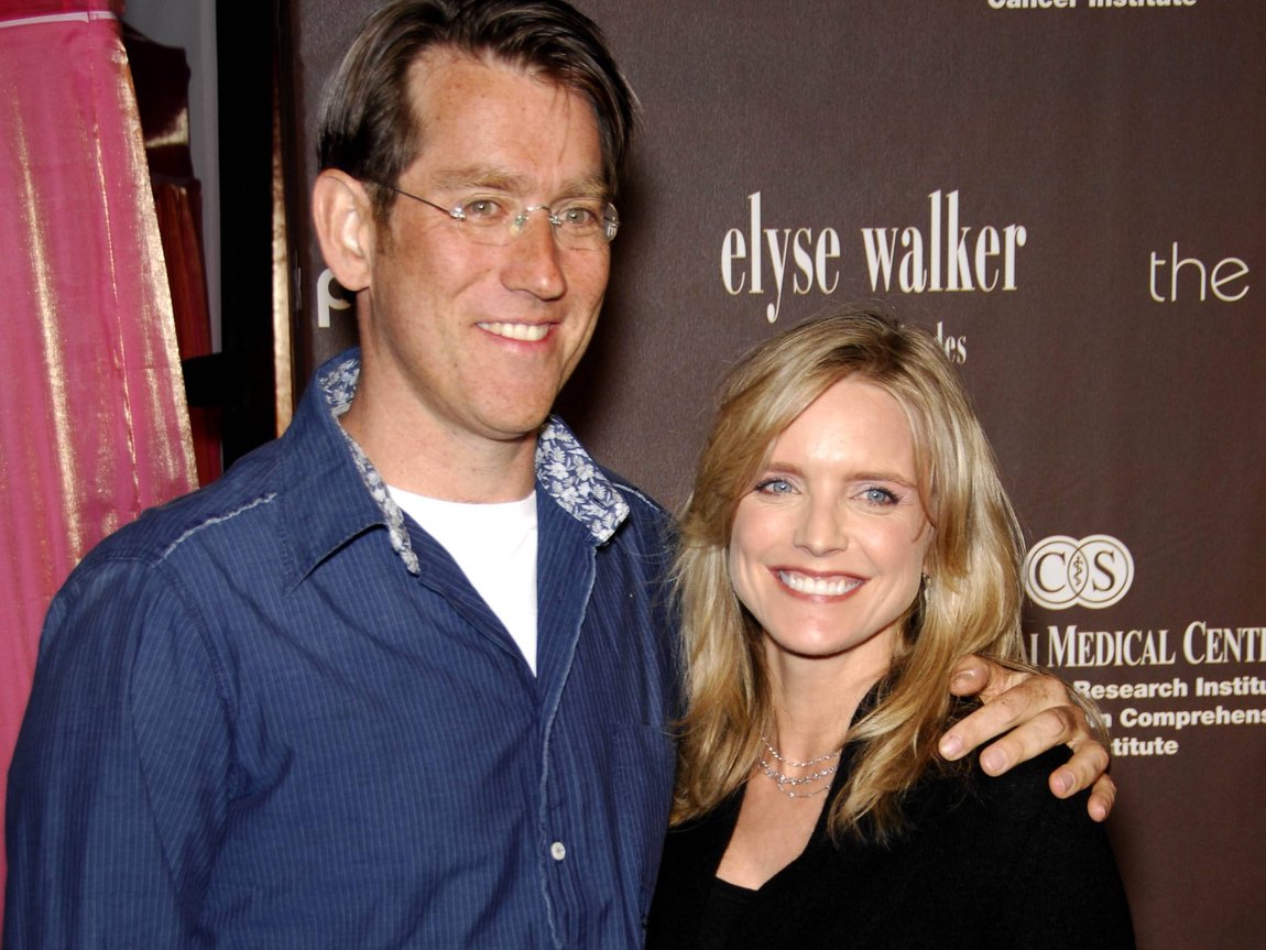 'Melrose Place' Star Courtney Thorne-Smith Files for Divorce