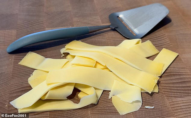 You're making your sandwiches WRONG! Scientists reveal why you should ...