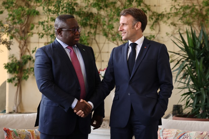 Presidente da Serra Leoa eleito líder da CEDEAO em cenário de insegurança