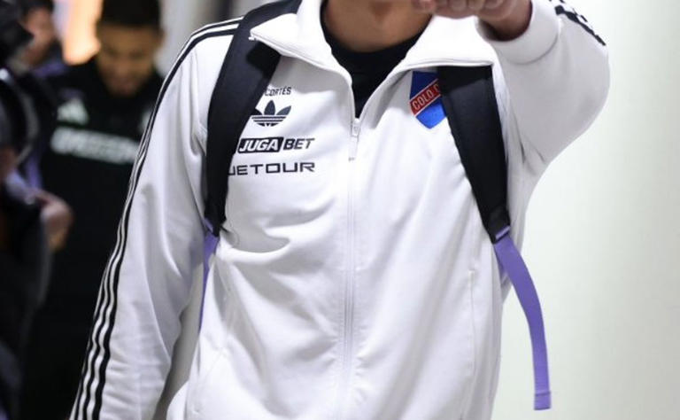 “El Oliver Kahn de Macul” Hinchas de Colo Colo reaccionan con memes al ...