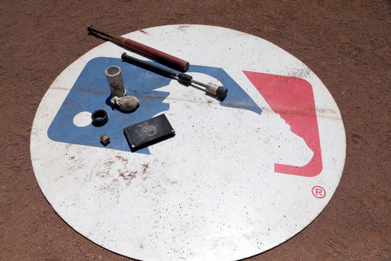 Billy Carlson selected in first round of 2025 MLB draft