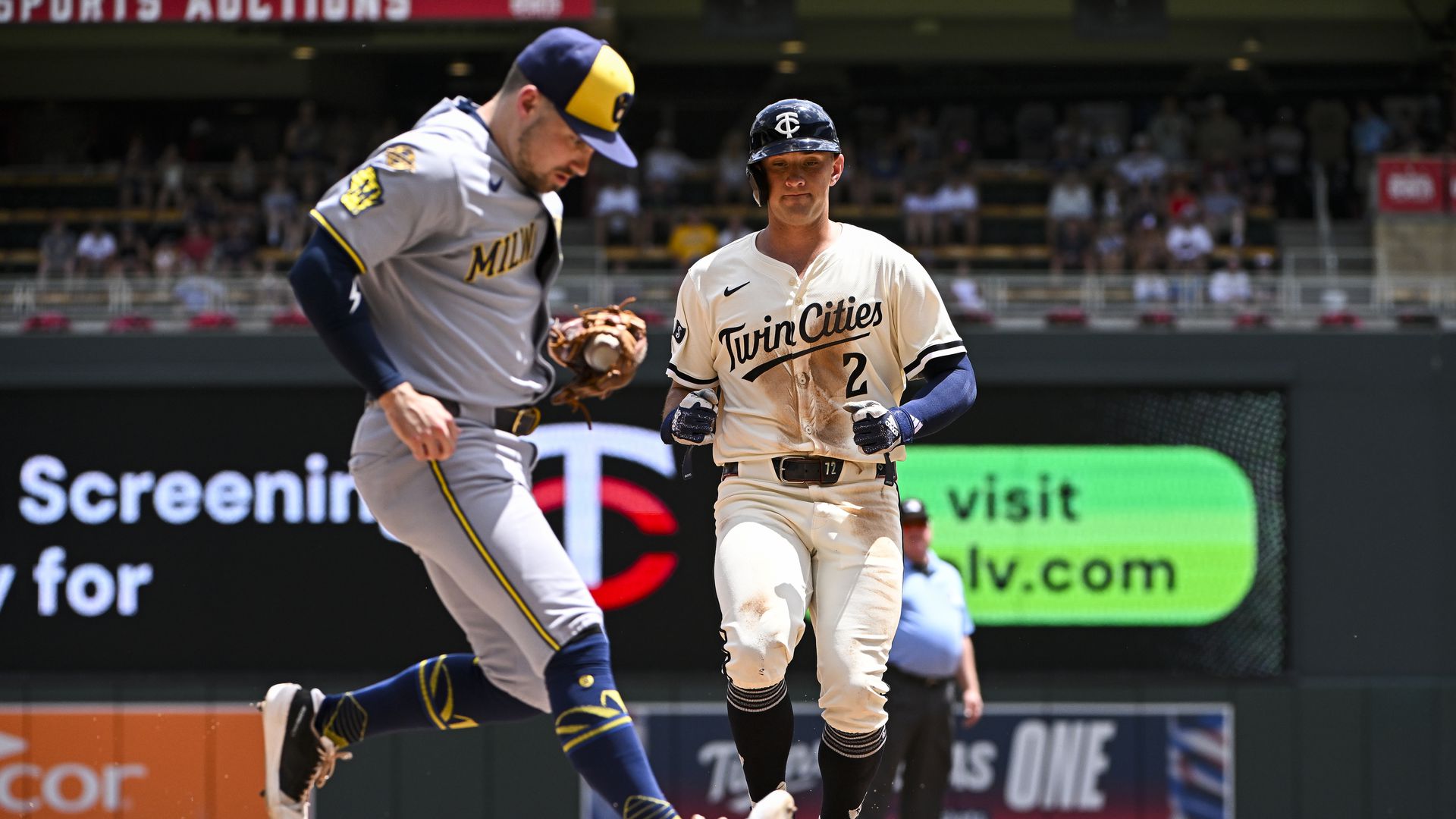 Brewers 9, Twins 8: Absolutely Brew-tal