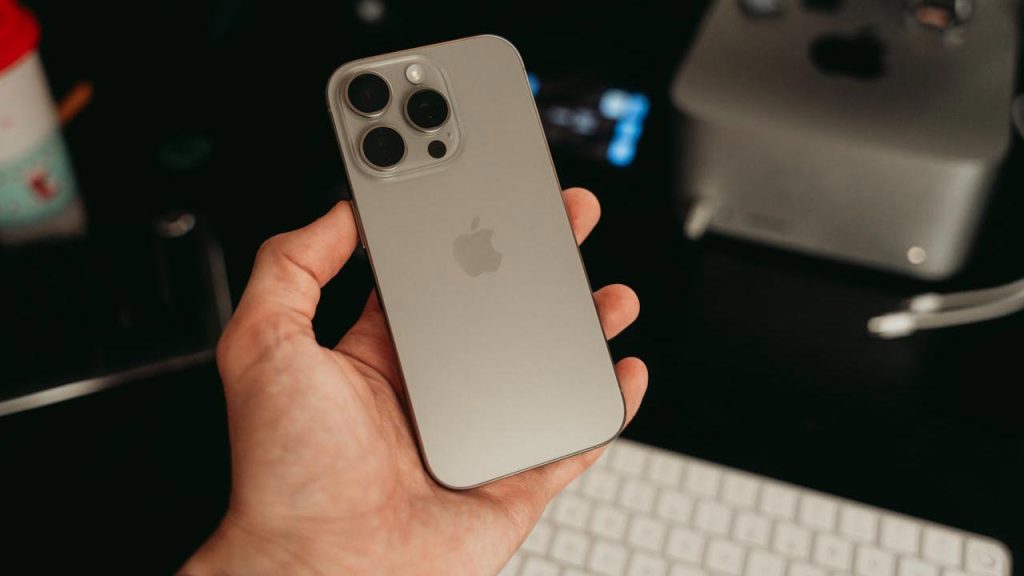 12 Tech Devices That Could Explode Without Warning