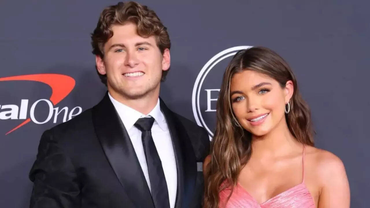 NFL star Jake Funk and Hannah Ann Sluss turn vacation into viral moment ...