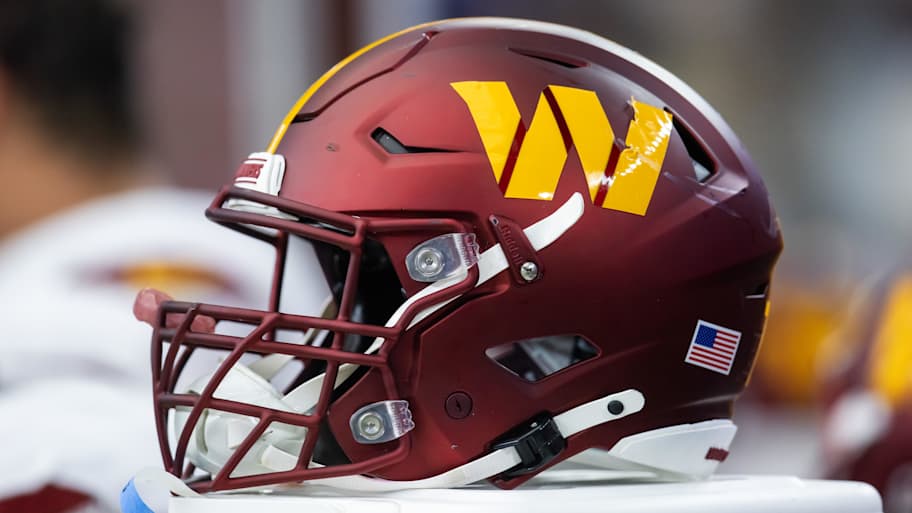 Commanders release statement after FedEx founder's death